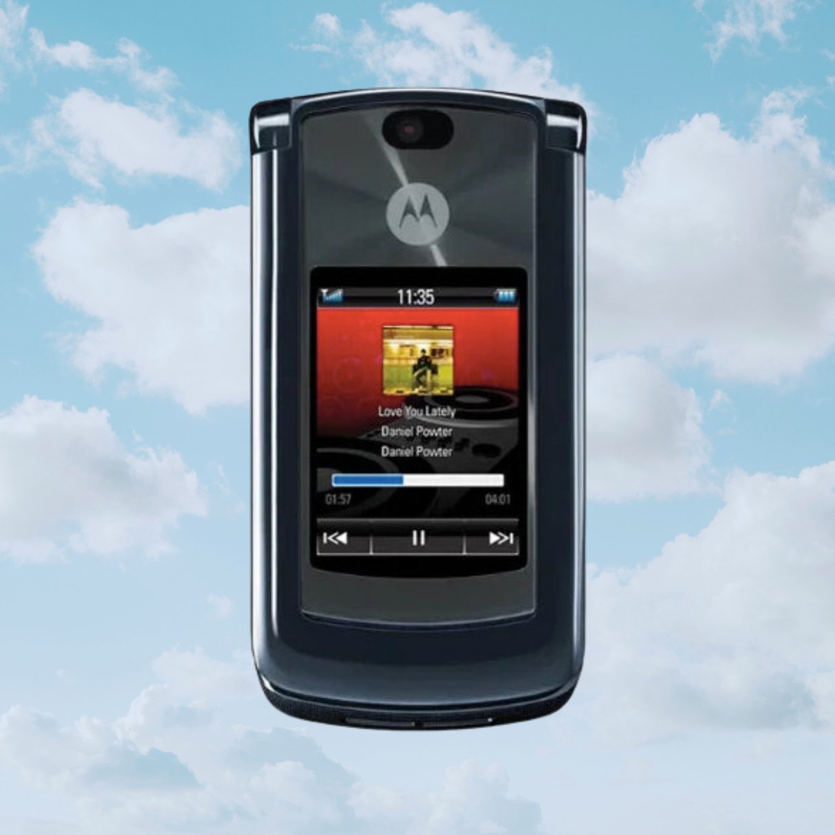 Motorola RAZR2 V8 | Vintage Flip Phone – Y2KPHONES